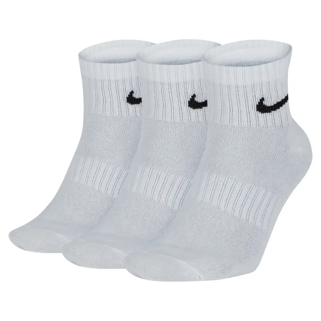 Nike Everyday Ankle 3-Pack Socks in White/Black | SX7677-100 | FOOTY.COM