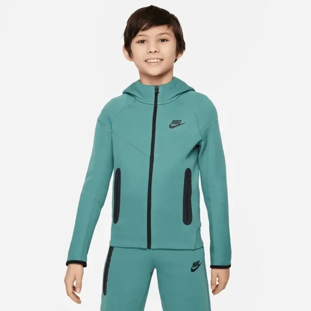 Nike Tech Fleece - Green | FD3285-361 | FOOTY.COM