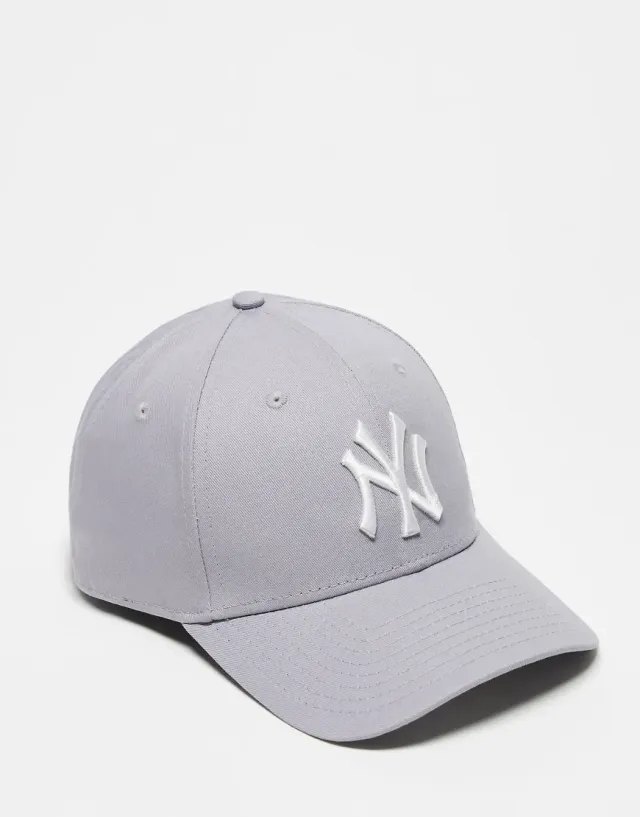 New Era Ny Yankees 9Forty Cap In Grey | 10531940 | FOOTY.COM