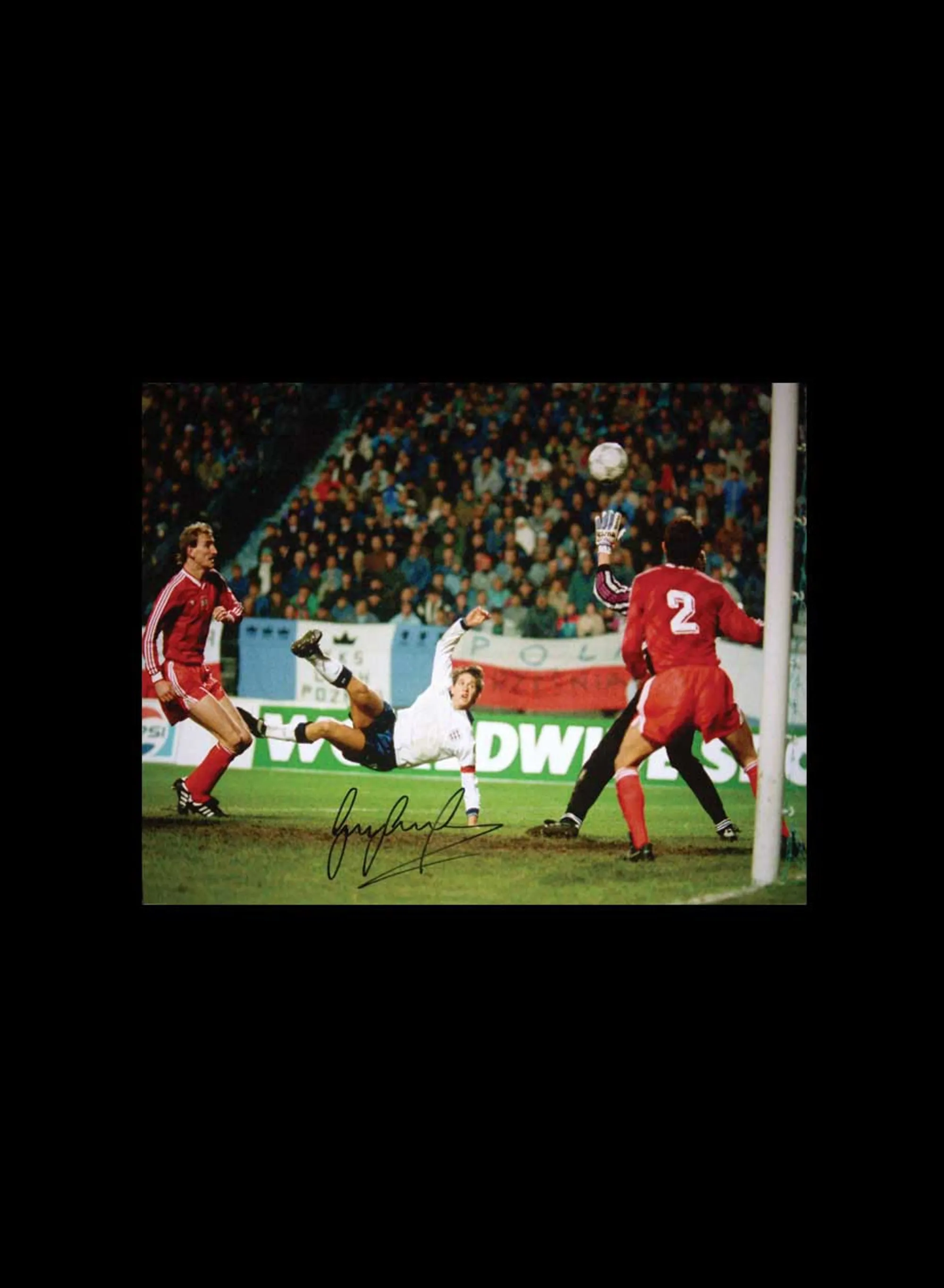 Gary Lineker Signed England Photo With Premium Frame | Football ...
