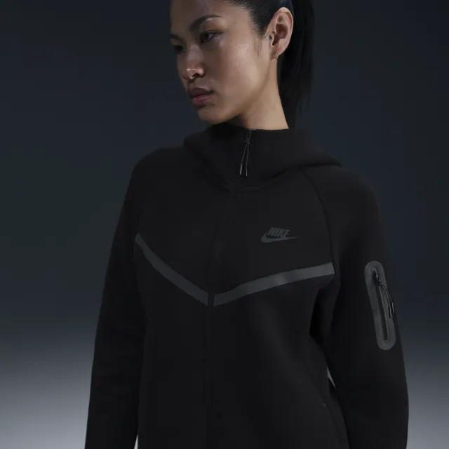 Nike Hoodie Tech Fleece Fz Windrunner - ['Black'] | HV6747-010 | FOOTY.COM