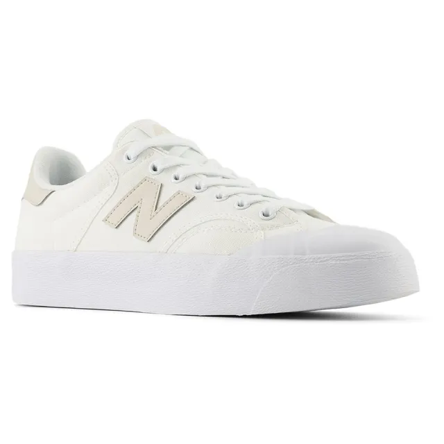 New Balance 100 Trainers | BB100CGN | FOOTY.COM